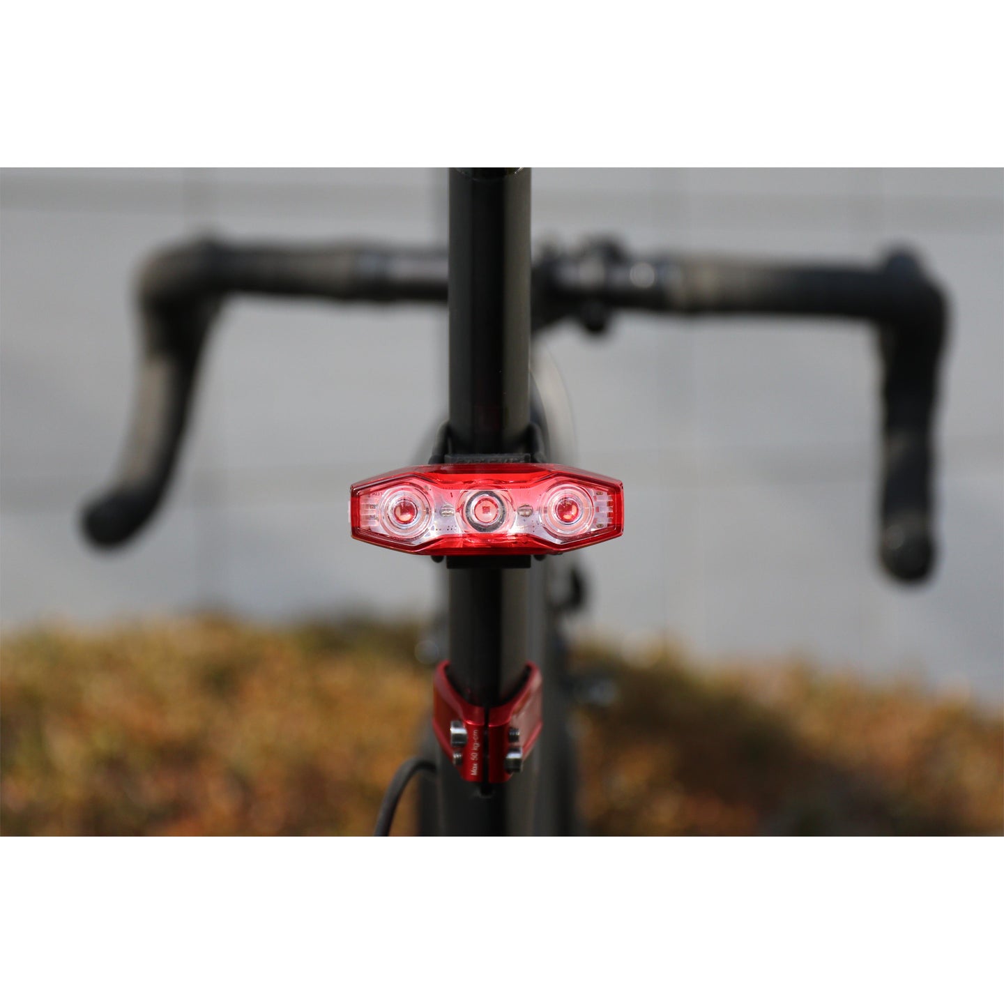 Viz 300 Rear Bike Light – Cateye Cycling